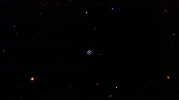 Stunningly Perfect ‘Einstein Ring’ Captured by James Webb Space Telescope - Magic of Science